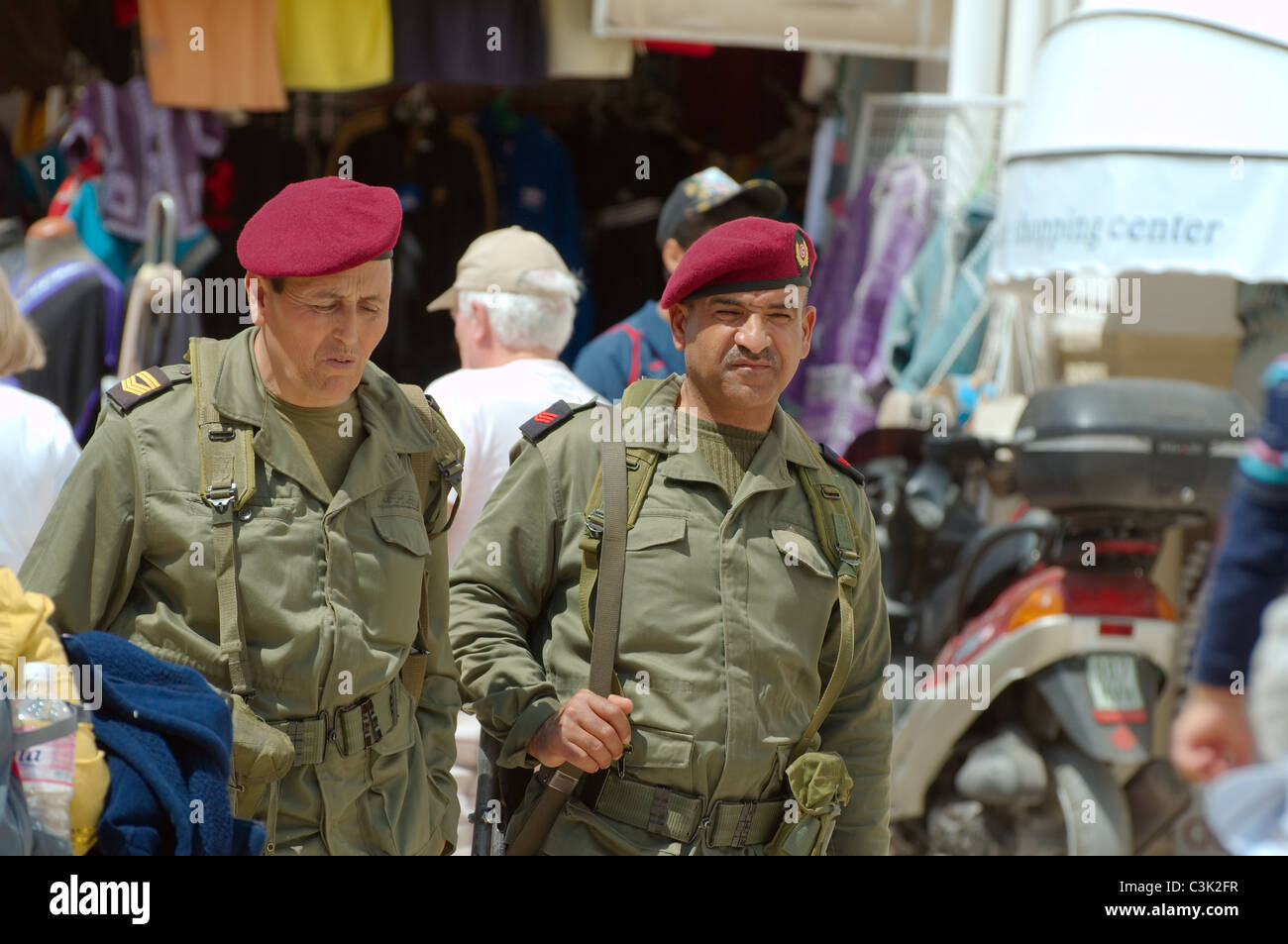 Tunisian armed forces hi-res stock photography and images - Alamy