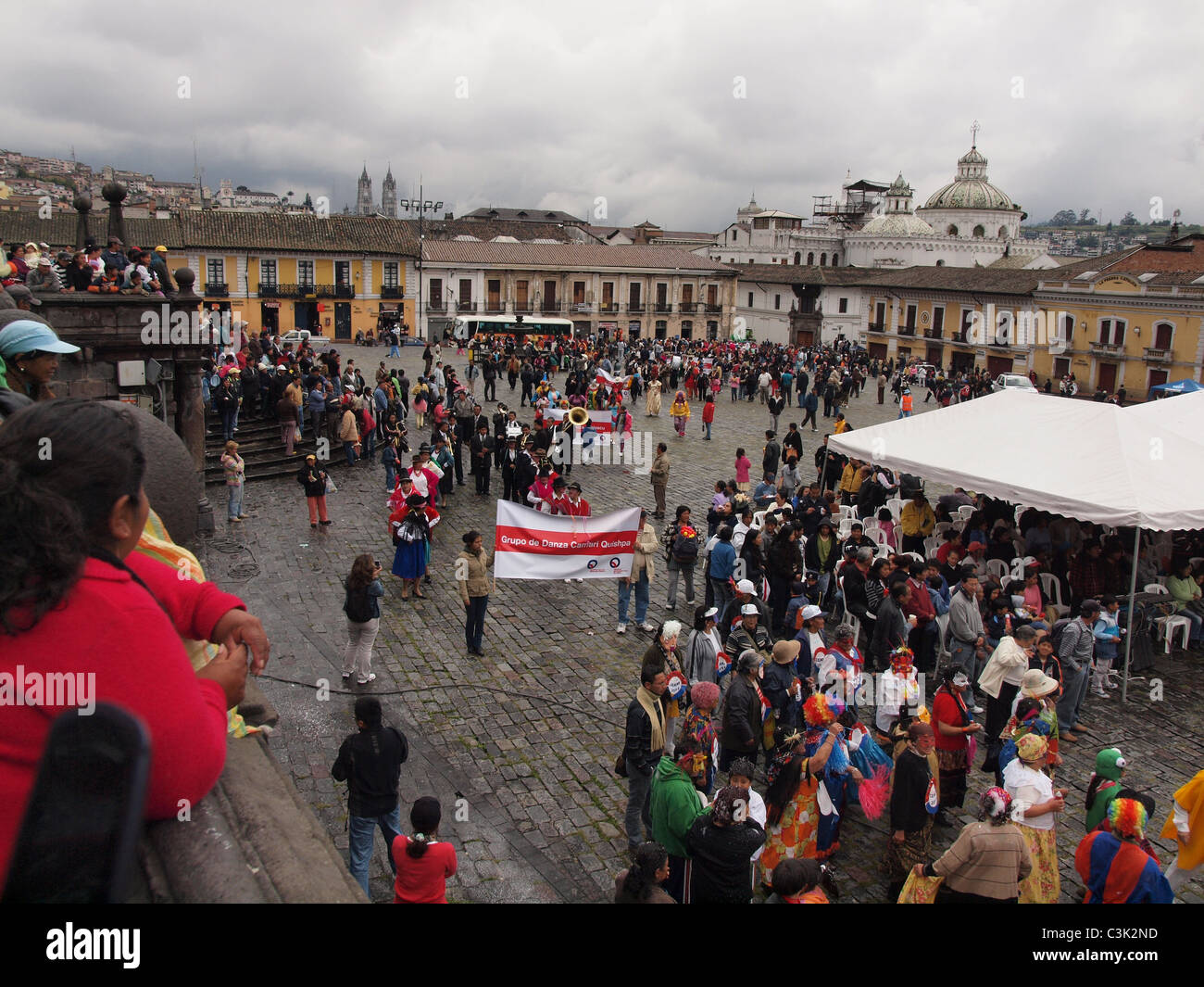 Traditional carnival parade city hi-res stock photography and images ...