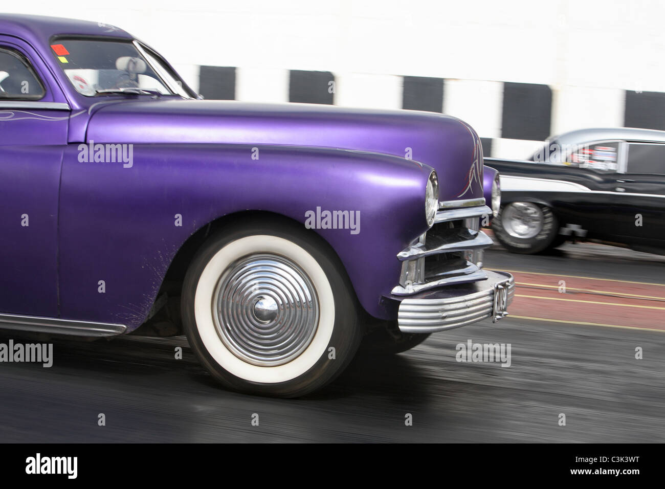 Drag racing 1950s hi-res stock photography and images - Alamy