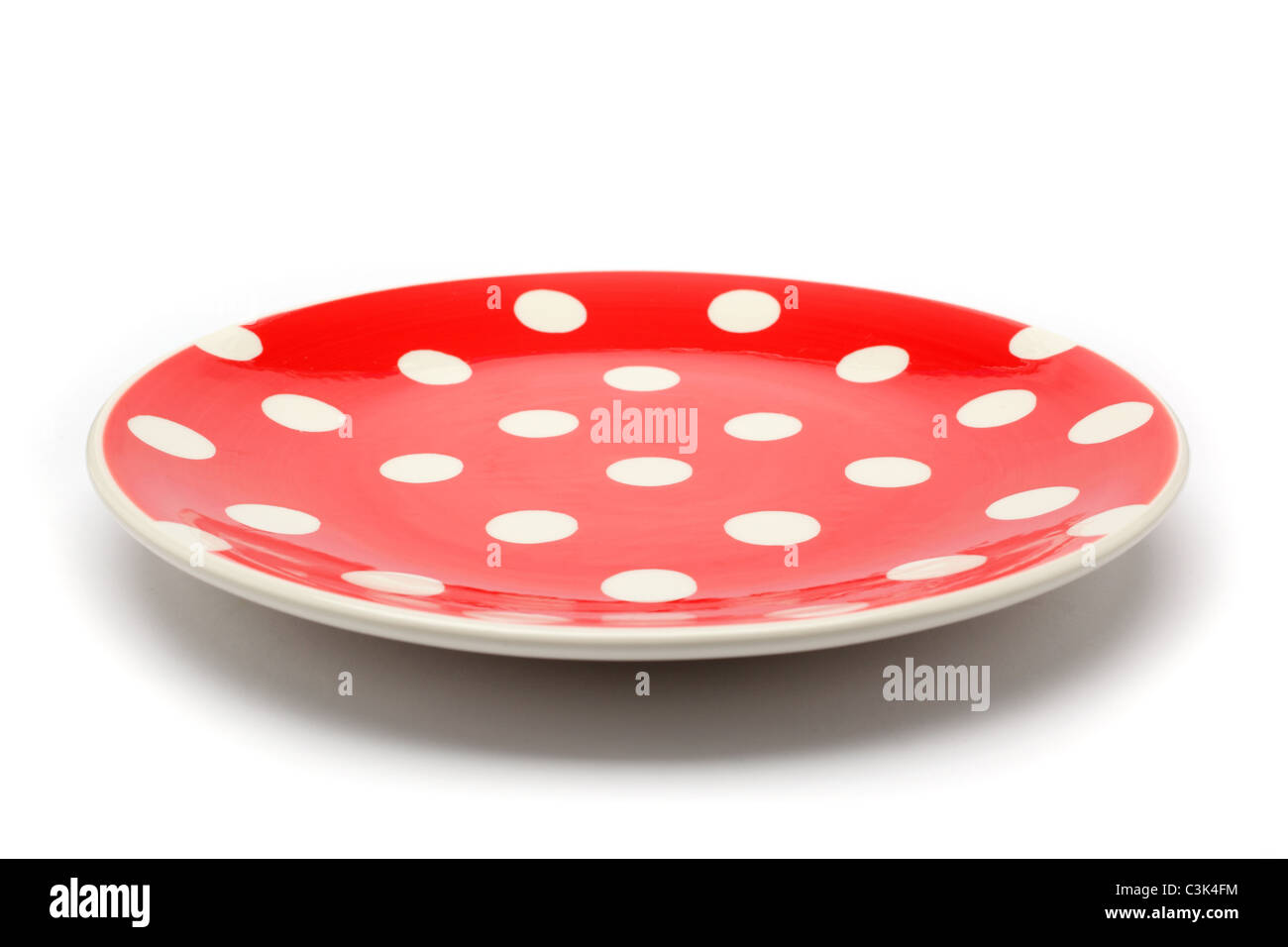 Red china plates hi-res stock photography and images - Alamy