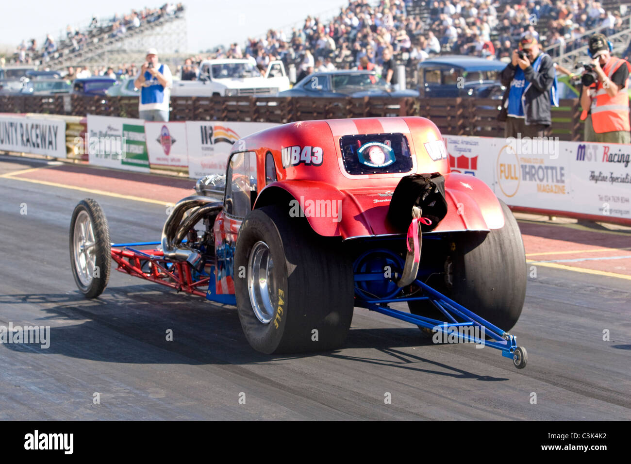Drag racing parachute hi-res stock photography and images - Alamy