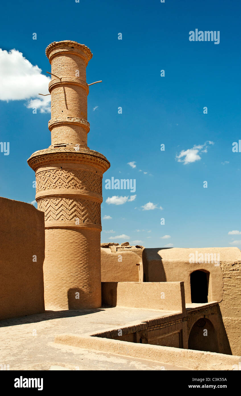 Iranian desert architecture hi-res stock photography and images - Alamy