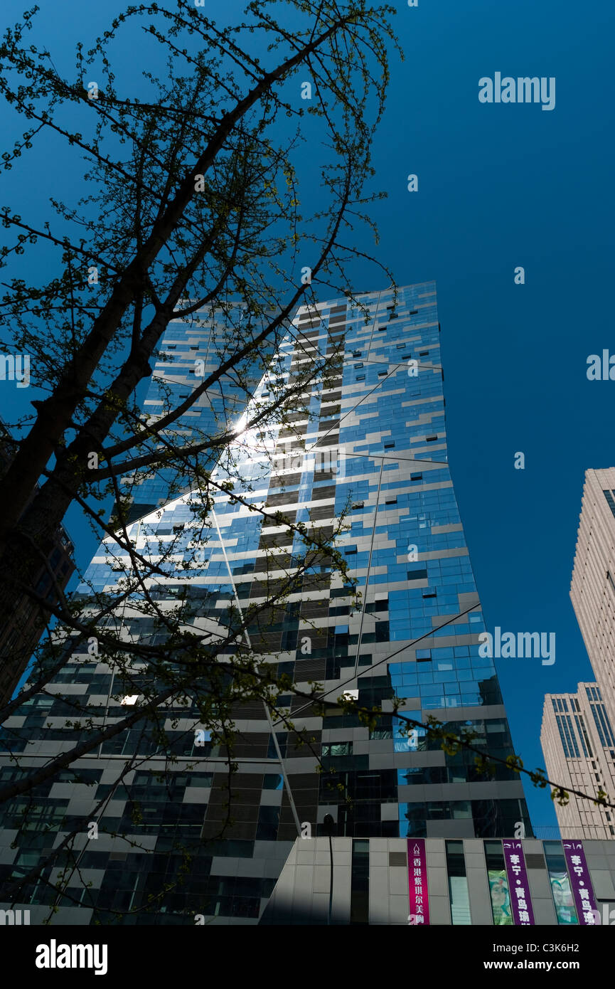 SOHO Shangdu complex, based on fractals, by LAB Architecture Studio ...