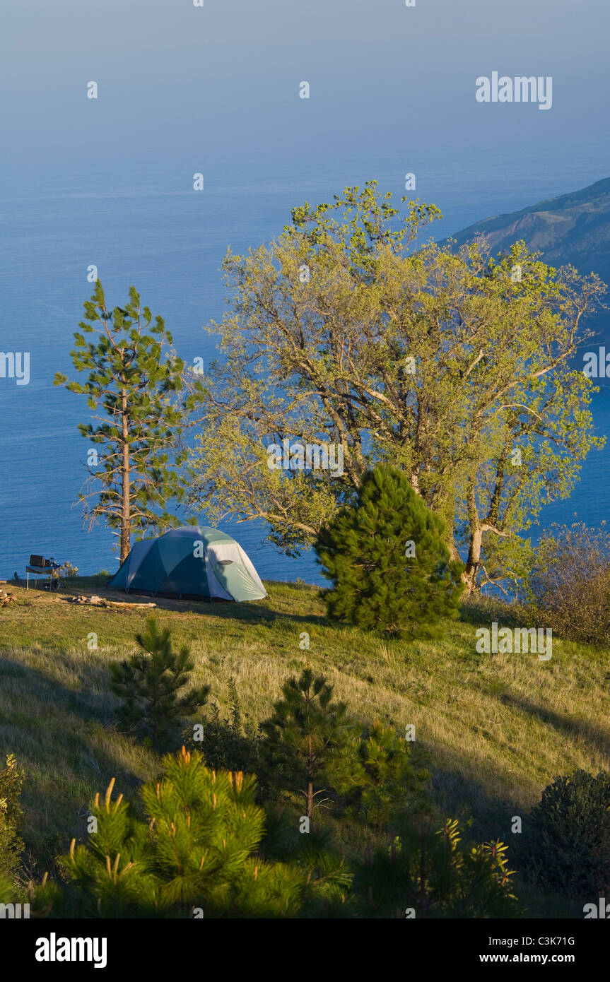 Camping in Spring on ridge in hills over the ocean, Ventana Wilderness ...
