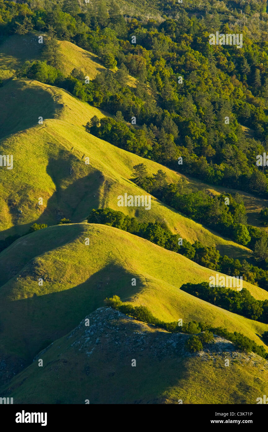 Steep rolling hills hi-res stock photography and images - Alamy