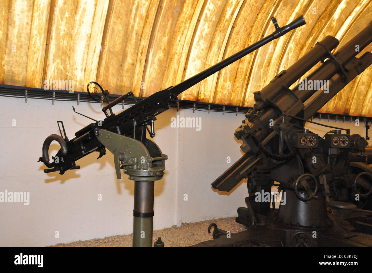 An Artillery Piece made by Skoda Stock Photo - Alamy