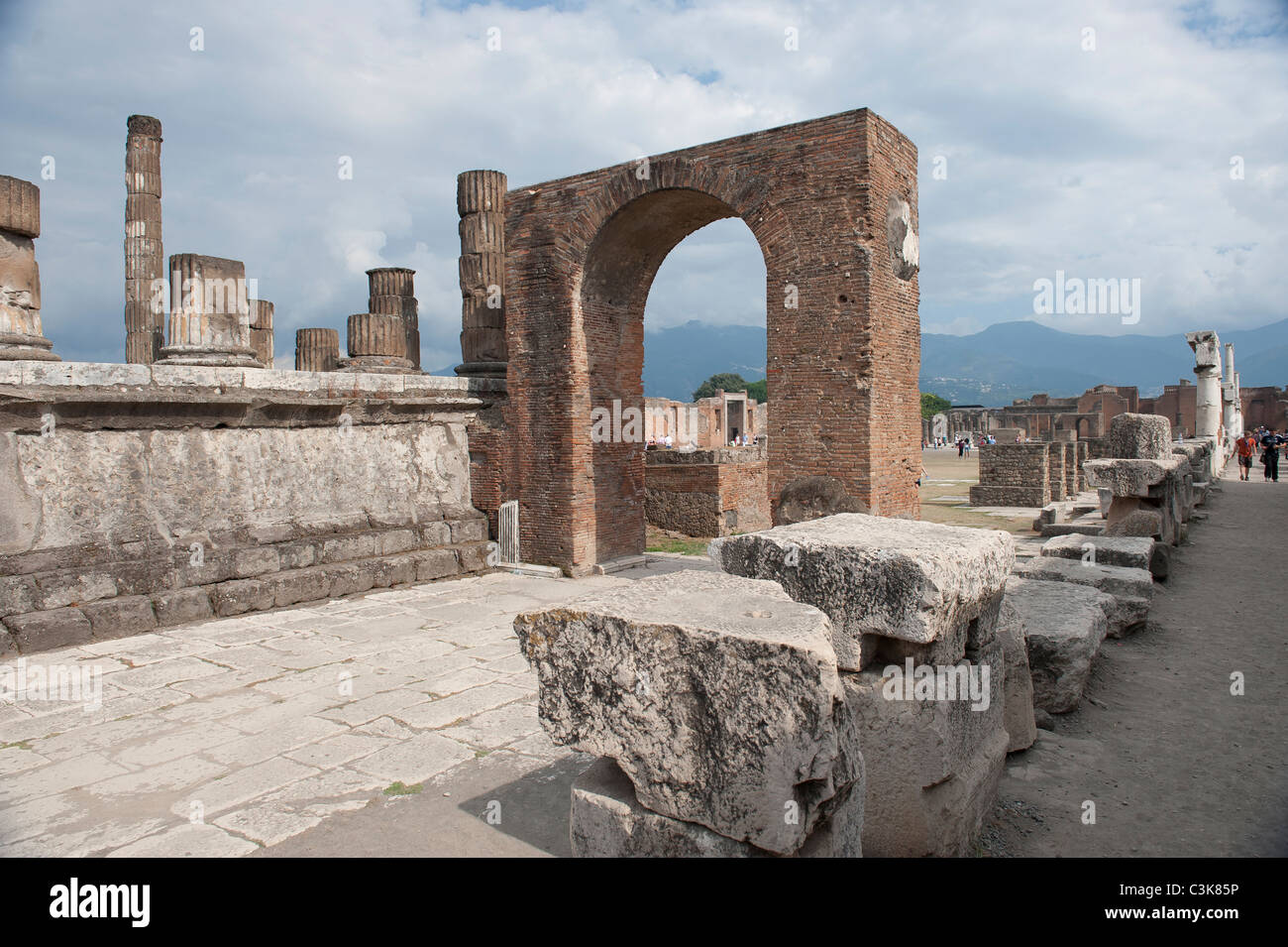 Pompei square hi-res stock photography and images - Alamy