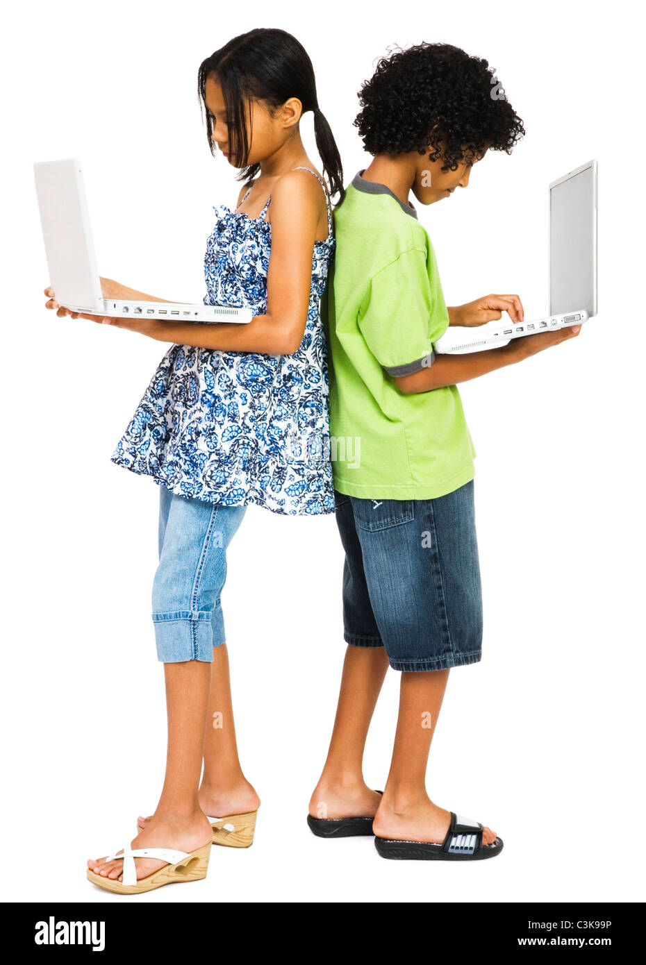 Tween girls working hi-res stock photography and images - Alamy