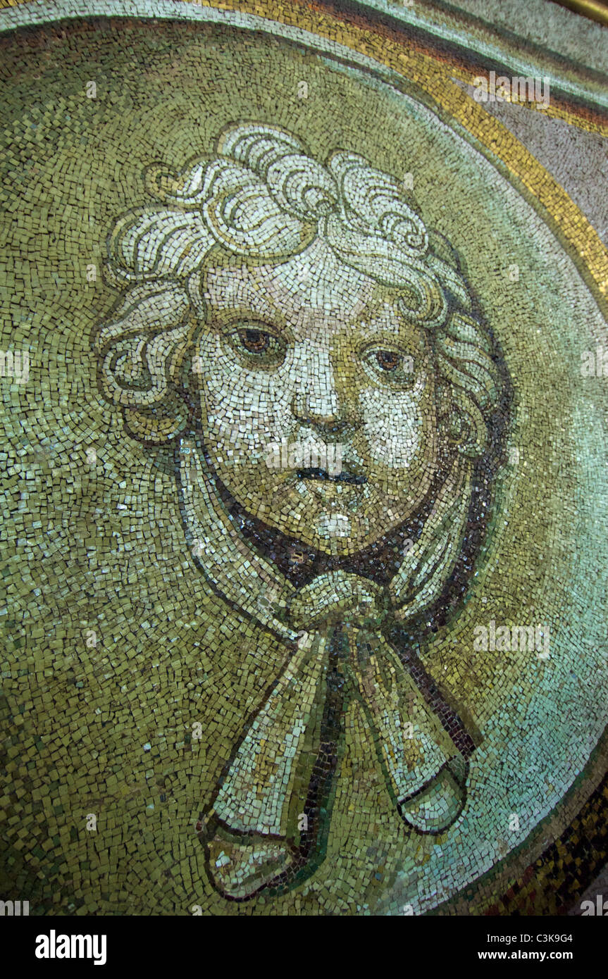 Tile design on basilica hi-res stock photography and images - Alamy