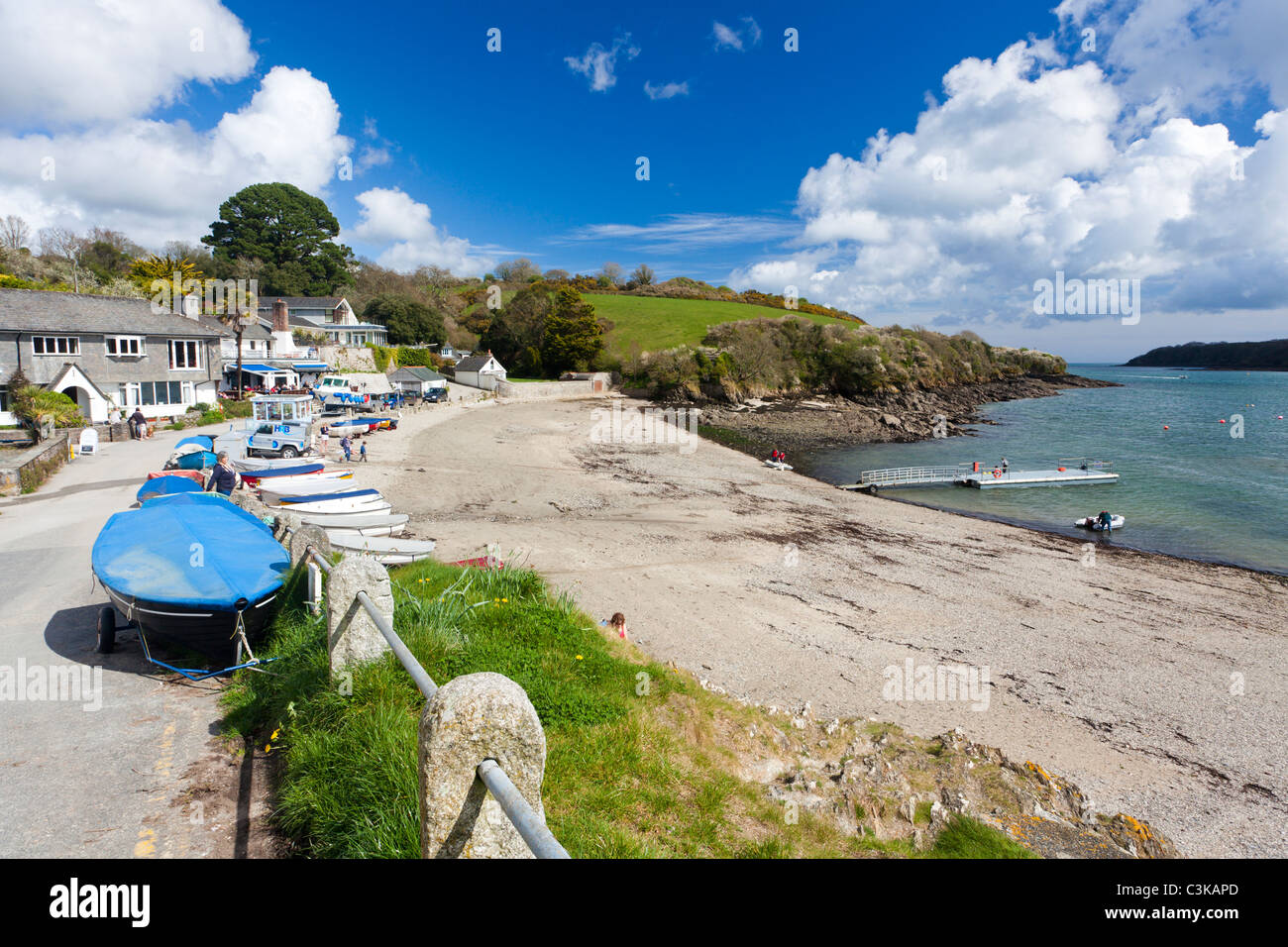The village of Helford Passage Cornwall England UK Stock Photo - Alamy