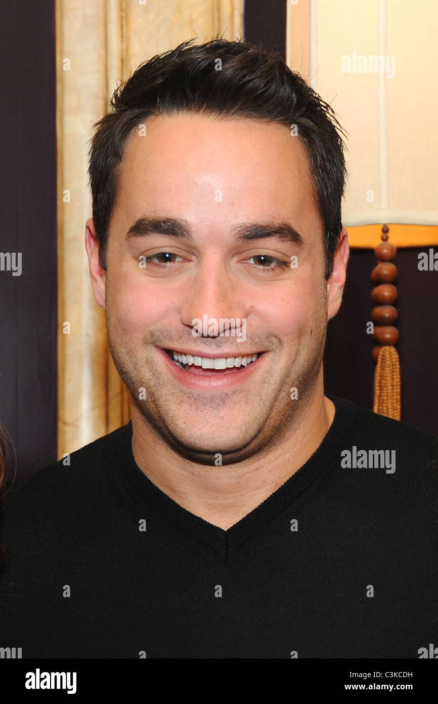 VH1's 'Tough Love' host Steve Ward during a photo shoot with Where ...