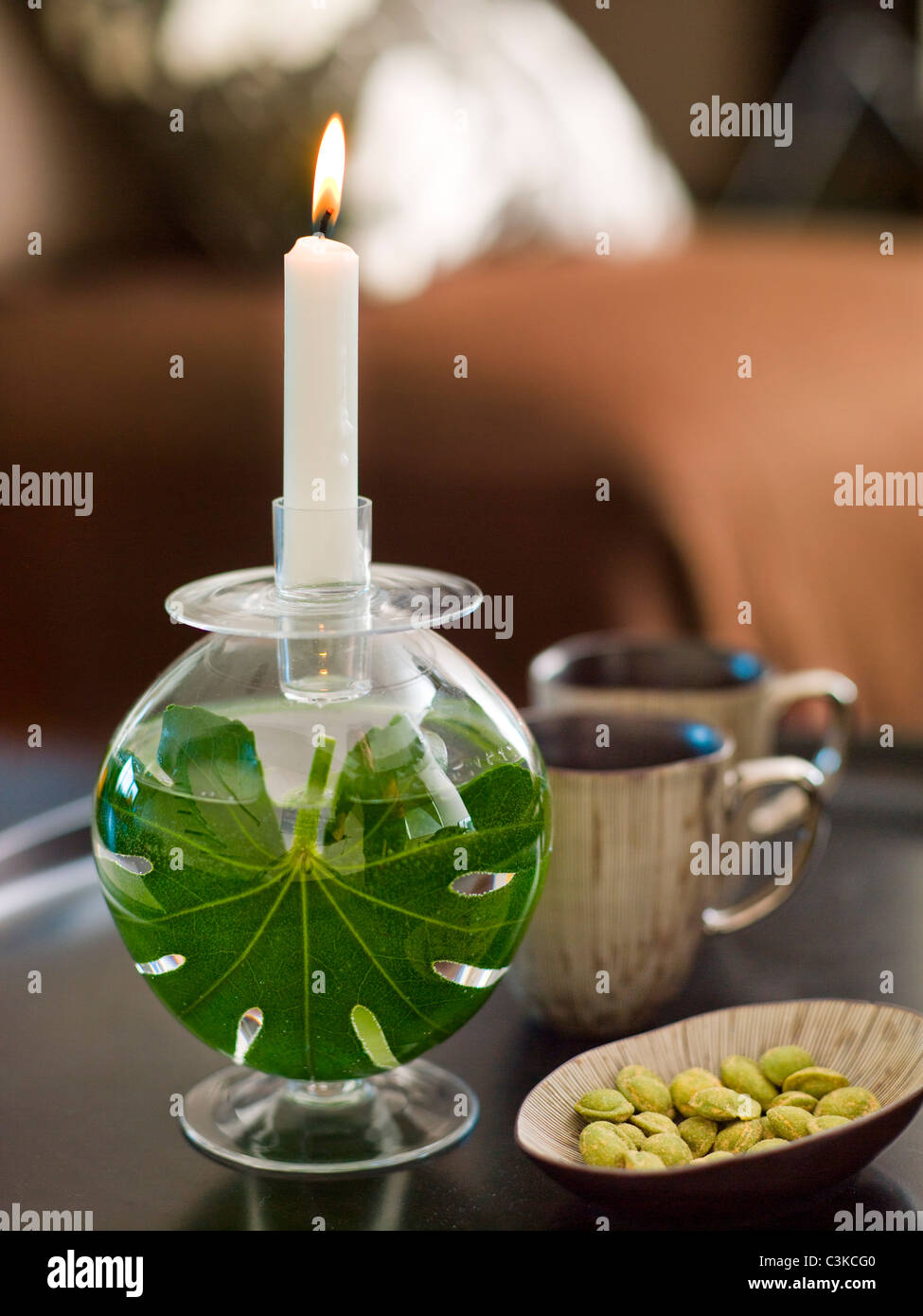 Candlesticks no one hi-res stock photography and images - Alamy