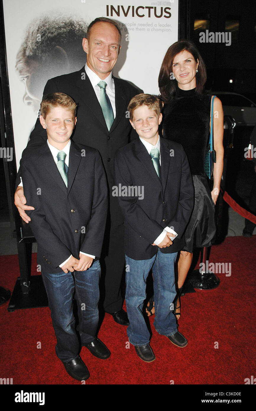 Francois Pienaar and family The Los Angeles premiere of 'Invictus' held ...