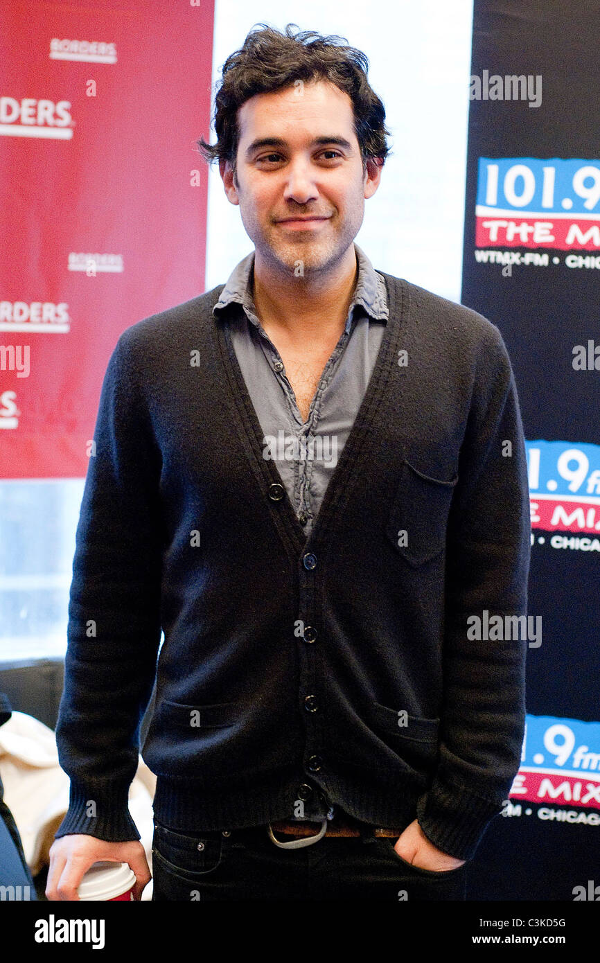 Joshua Radin signs and performs songs from his sophomore release ...