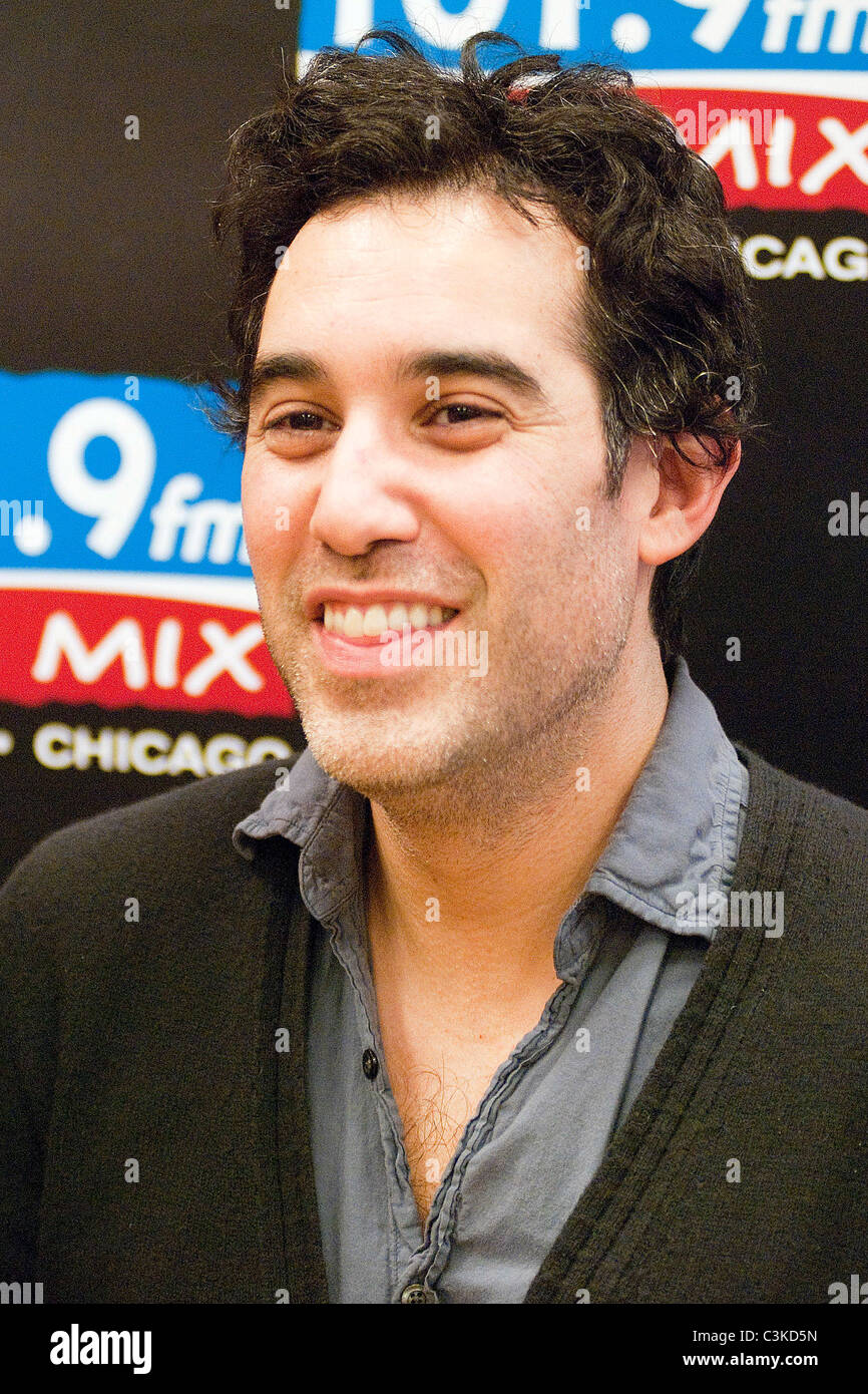 Joshua Radin signs and performs songs from his sophomore release ...