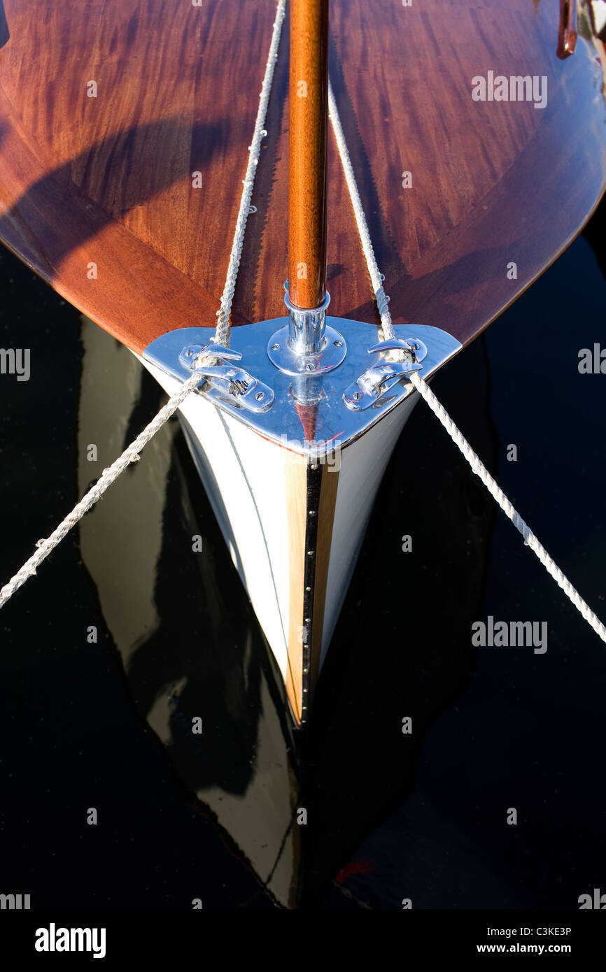 Bow of boat Stock Photo - Alamy