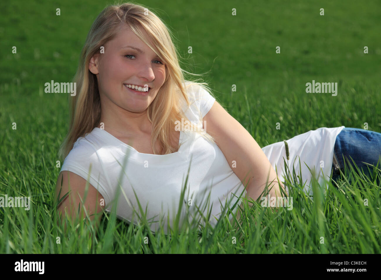 Resting outside hi-res stock photography and images - Alamy