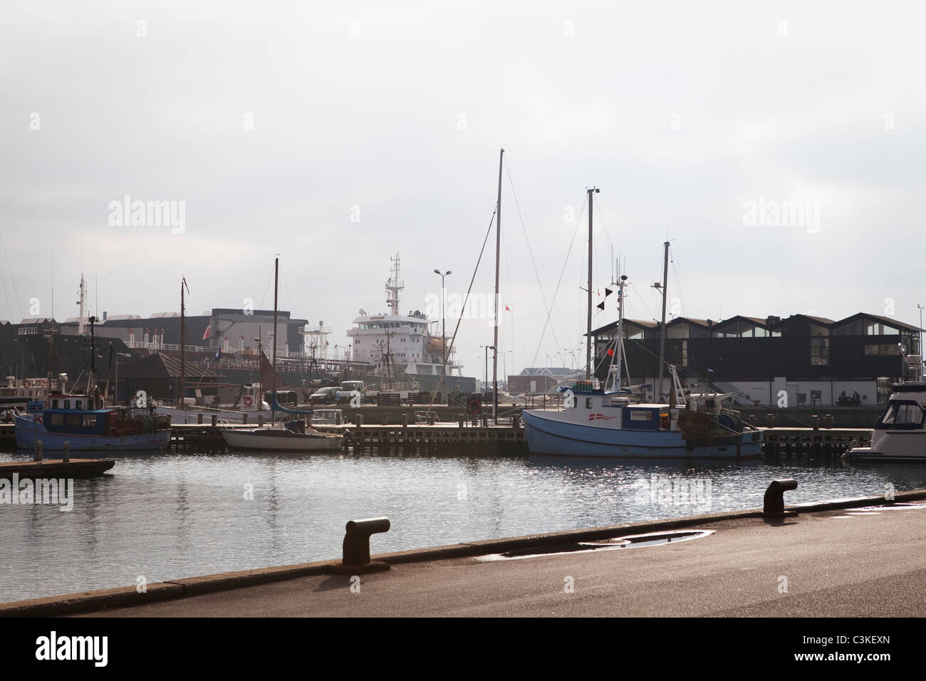 Harboured boats hi-res stock photography and images - Alamy