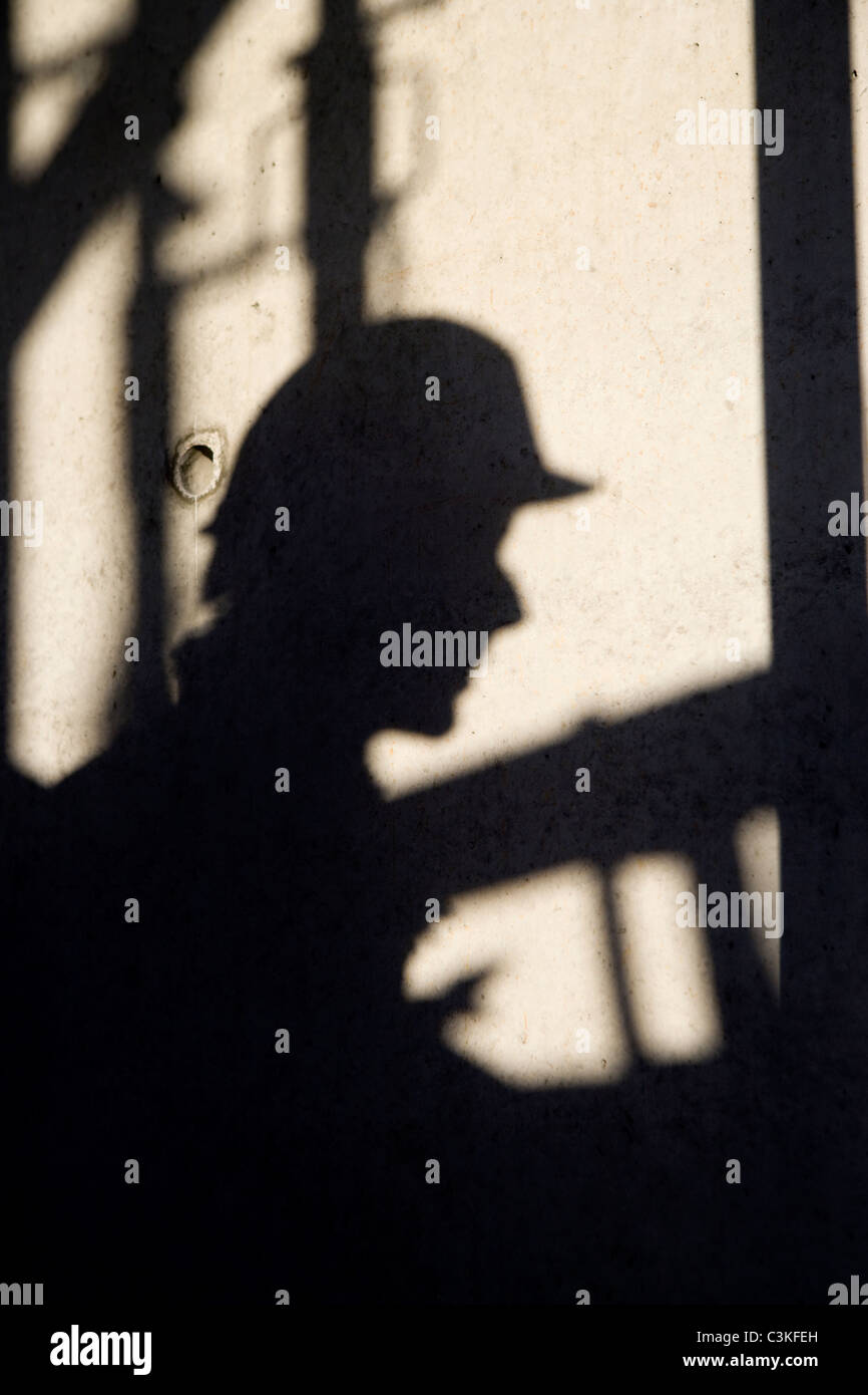 Construction worker shadow hi-res stock photography and images - Alamy