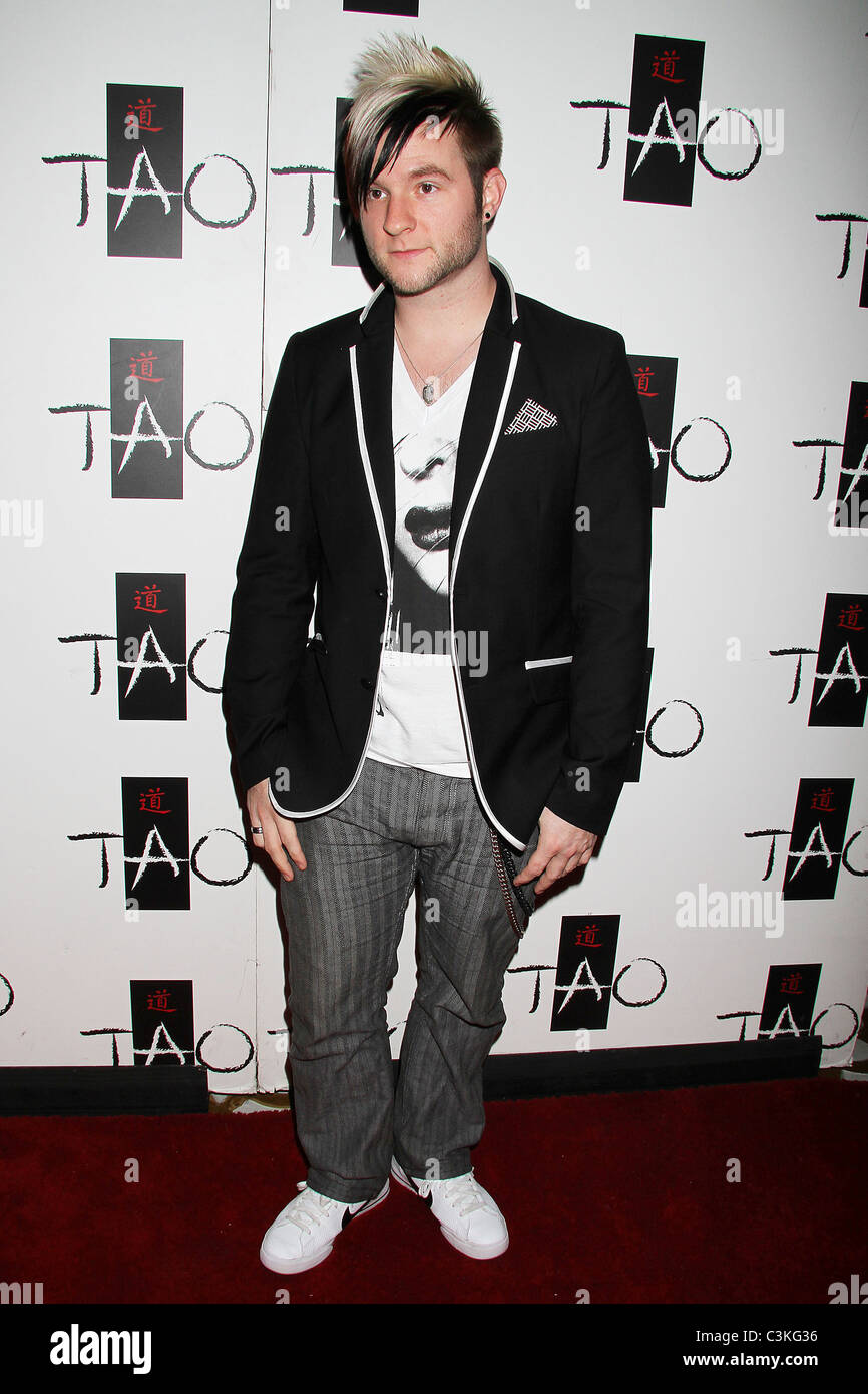 Blake Lewis celebrates the release of his new album 'Heartbreak on ...