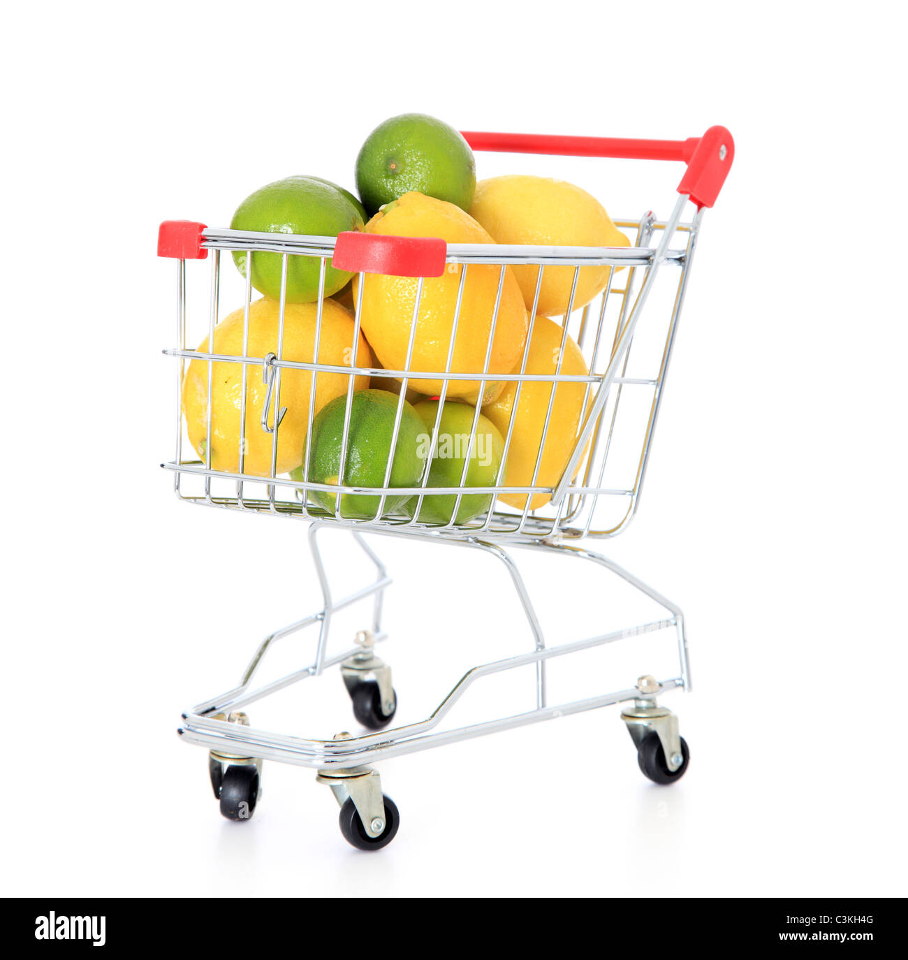 Lemons in a shopping cart Stock Photo - Alamy
