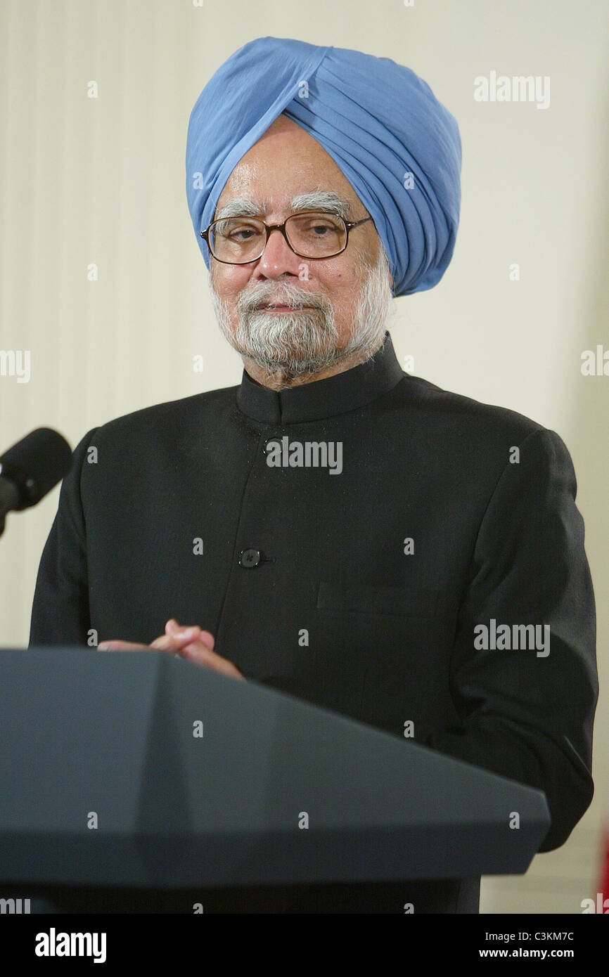 Manmohan singh press conference hi-res stock photography and images - Alamy