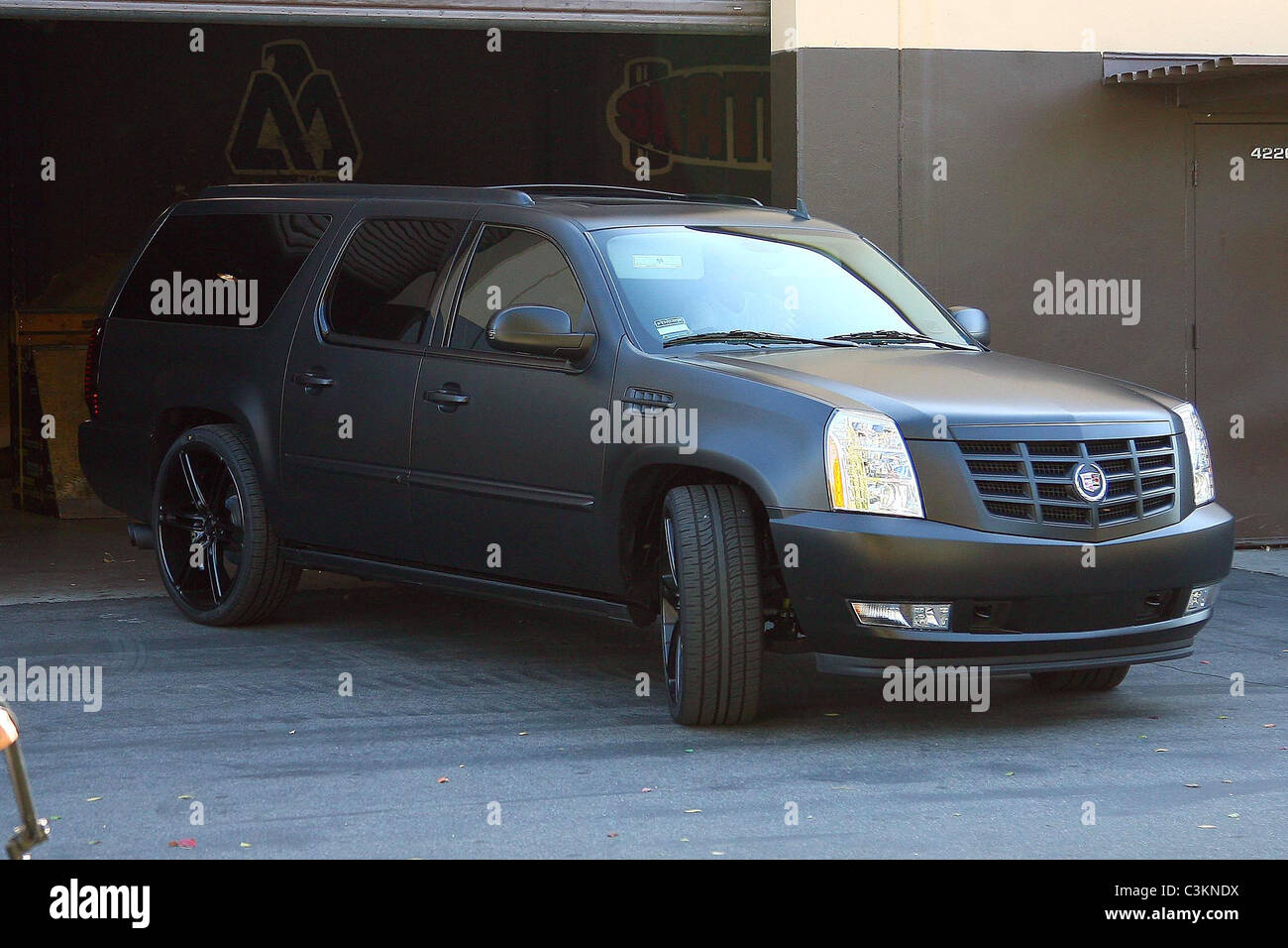 David Beckham and Victoria Beckham leave the Skatelab indoor skatepark ...