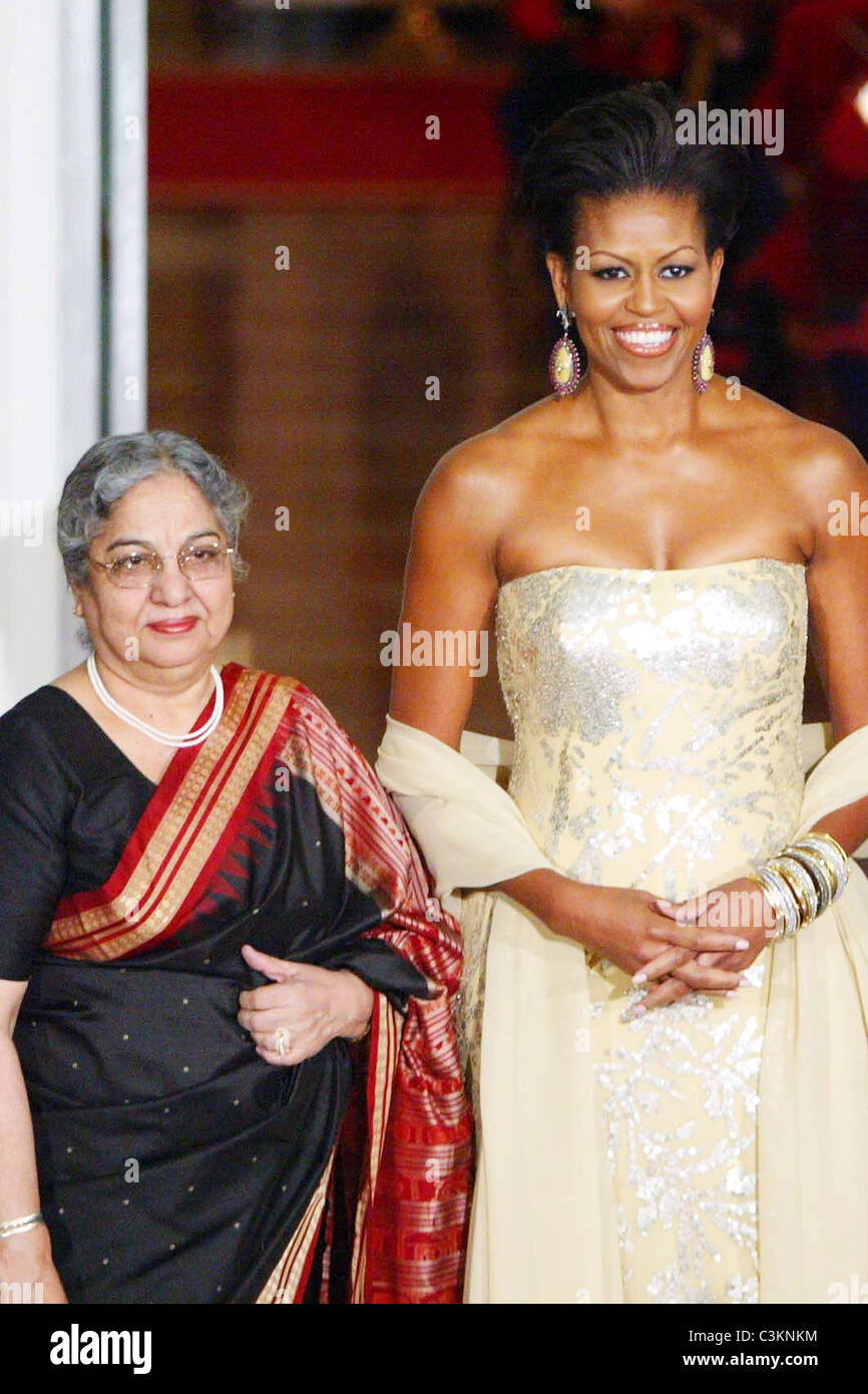 First Lady Michelle Obama stands next to Indian First Lady Gursharan ...