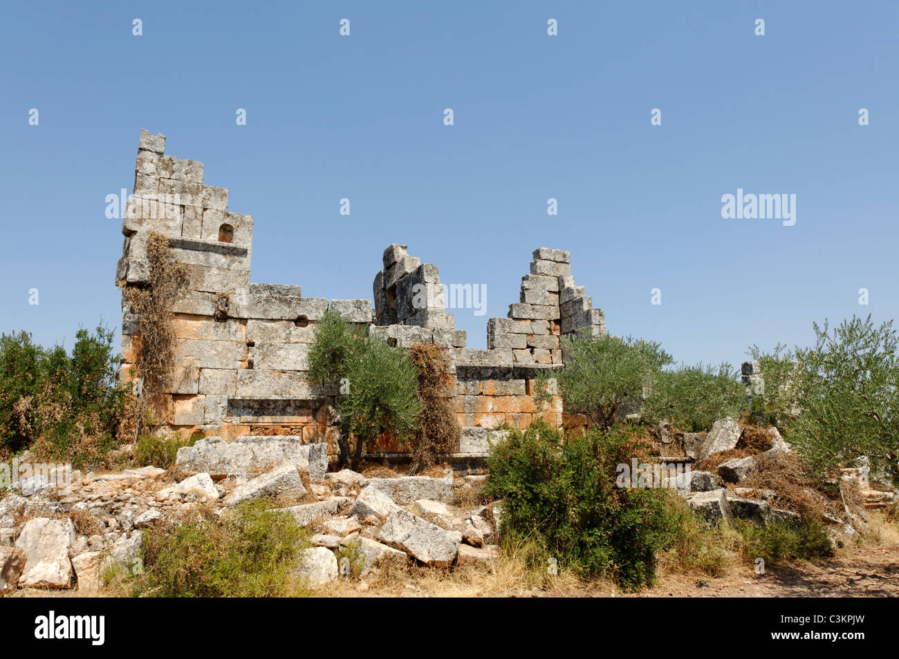 Byzantine syrian abandoned hi-res stock photography and images - Alamy