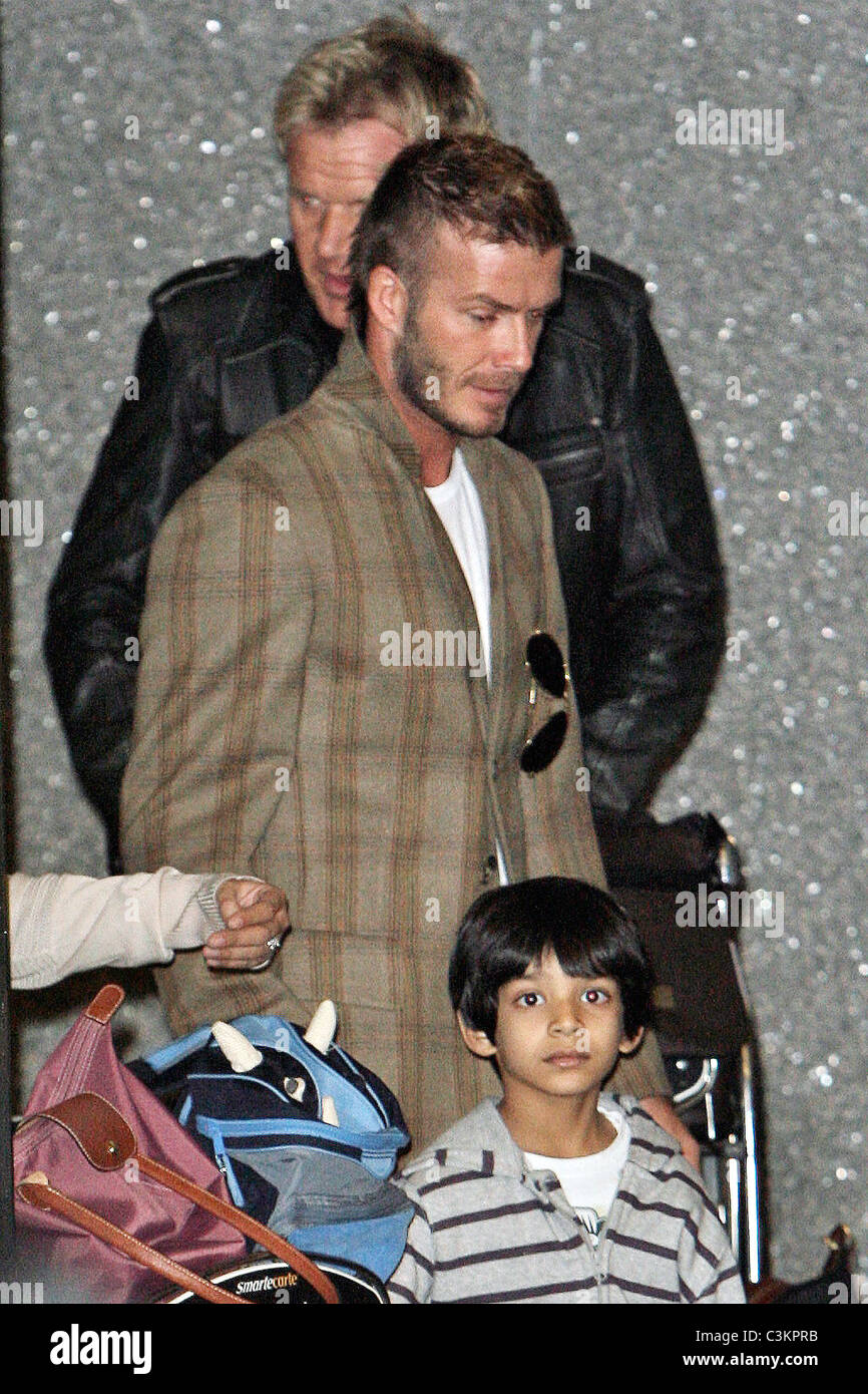 David Beckham and Gordon Ramsay arriving at LAX airport on the same ...