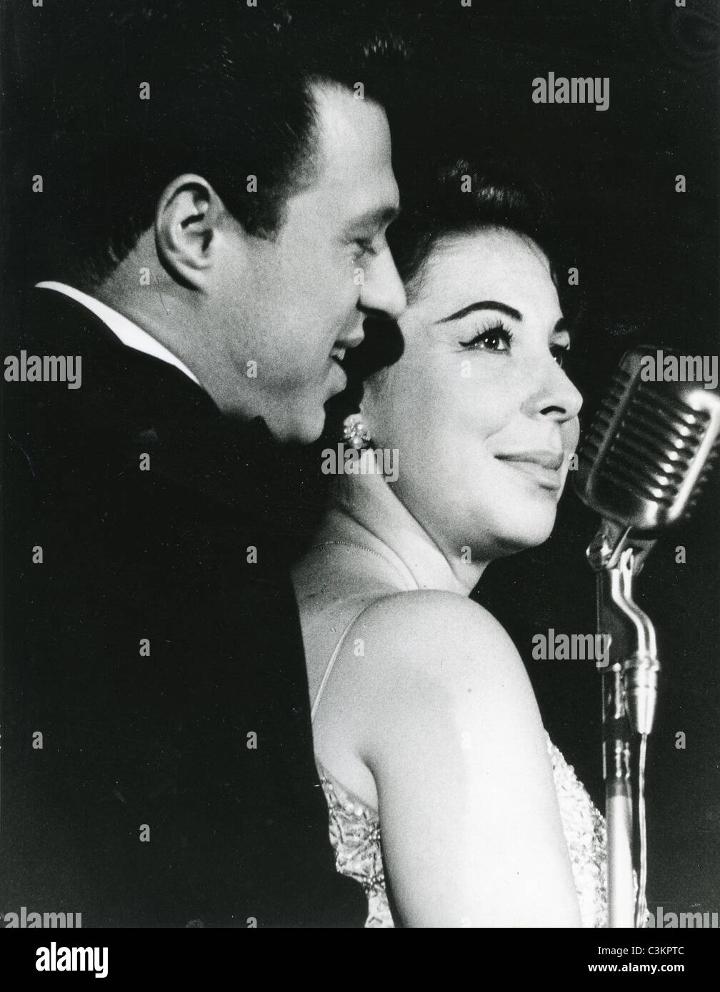 Steve lawrence eydie gorme hi-res stock photography and images - Alamy