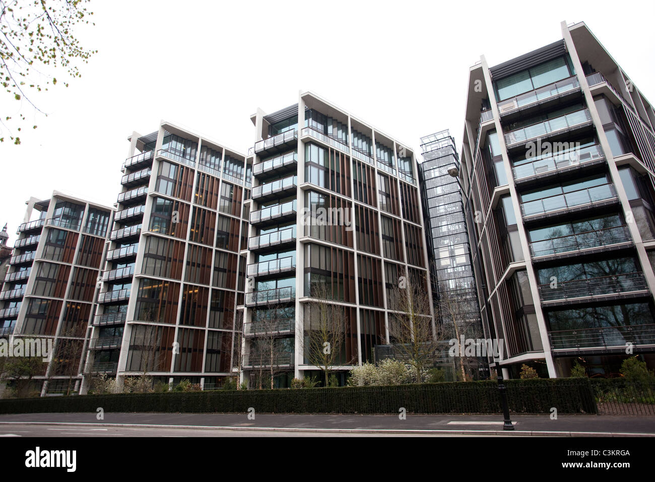 ONE HYDE PARK the most expensive luxury residential property in the ...