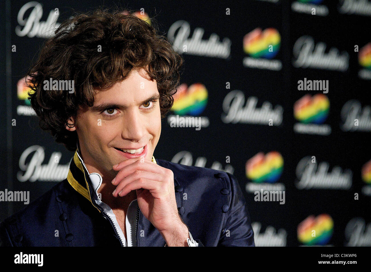 Mika '40 Principales' 2009 Awards ceremony at the Palacio de los ...