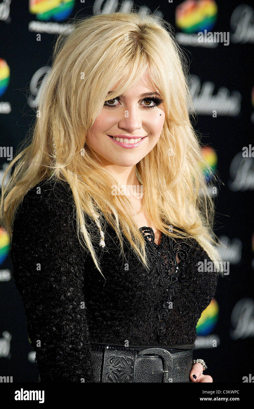 Pixie Lott '40 Principales' 2009 Awards ceremony at the Palacio de los ...