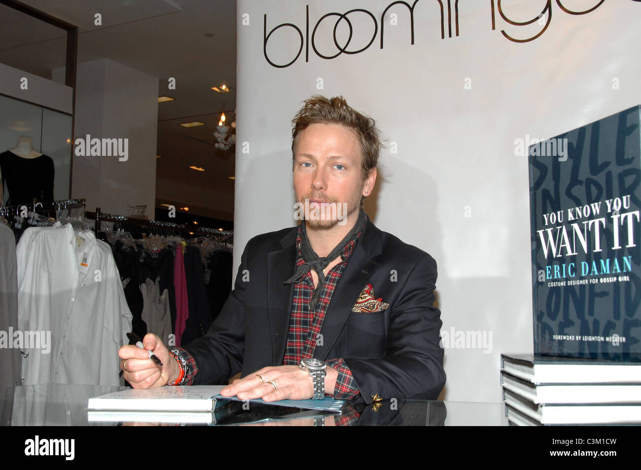 Gossip Girl' costume designer Eric Daman promotes 'You Know You Want It ...