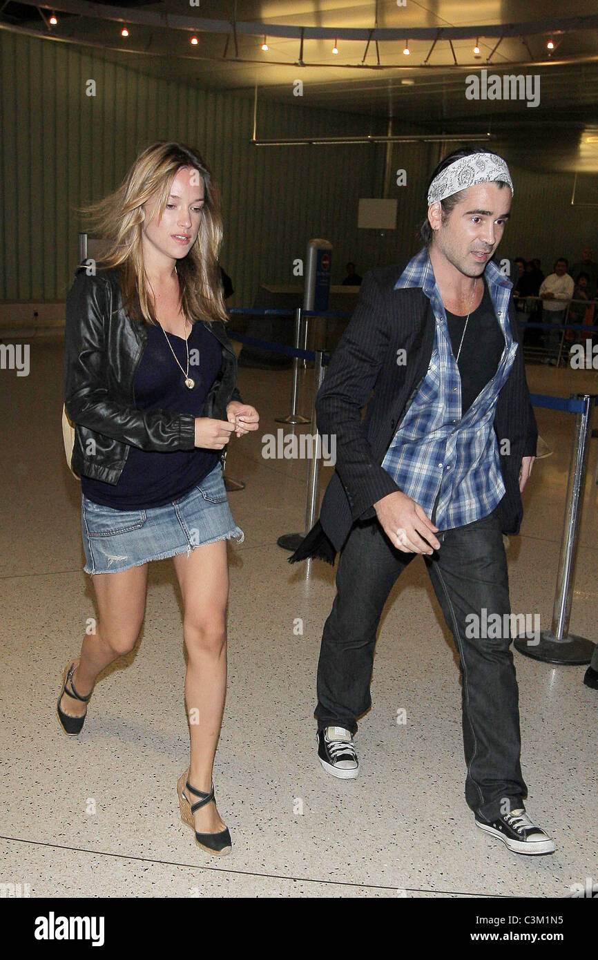 Colin Farrell and girlfriend Alicja Bachleda arrive at LAX airport ...