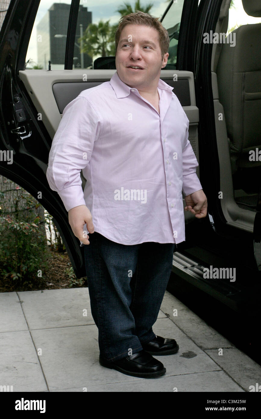 Bill Klein TLC's 'The Little Couple' filming at Jimmy Au's For Men 5-8 ...