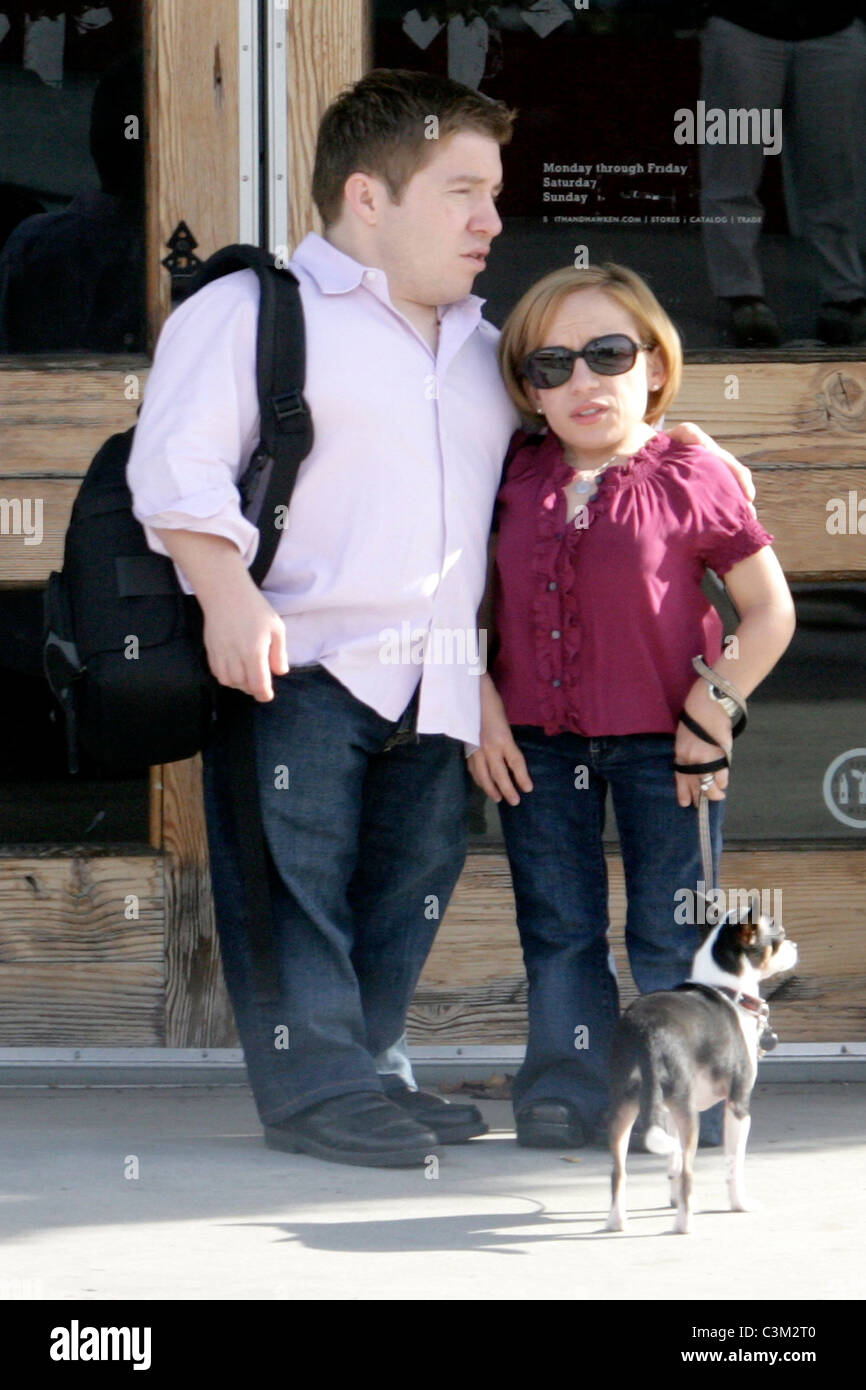 Bill Klein and Jen Arnold TLC's 'The Little Couple' filming at Jimmy Au ...