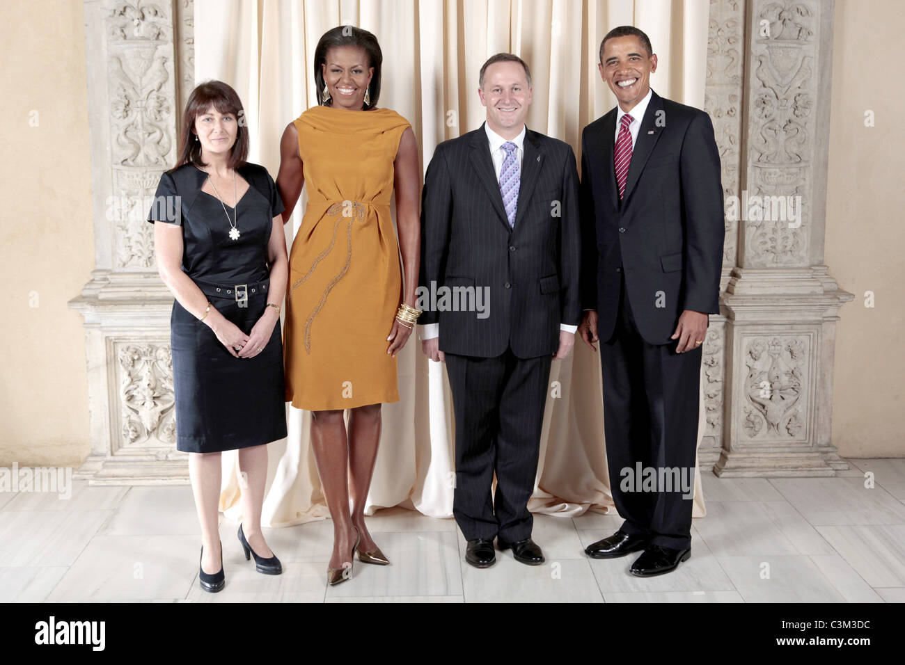 First Lady Michelle Obama and President Barack Obama pose with T.R.H ...