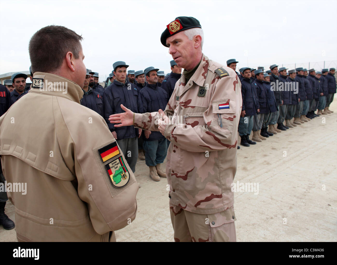 Army recruits hi-res stock photography and images - Alamy