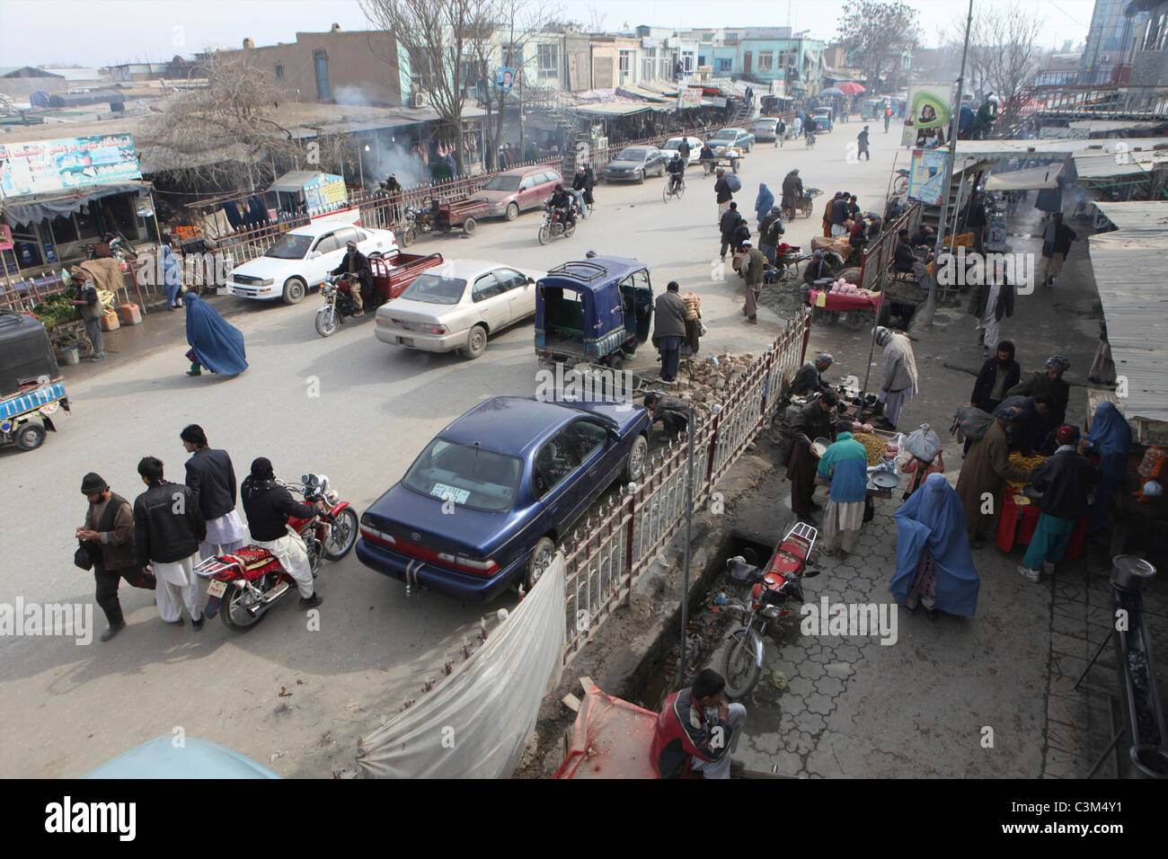 Main street in Kunduz city Stock Photo - Alamy