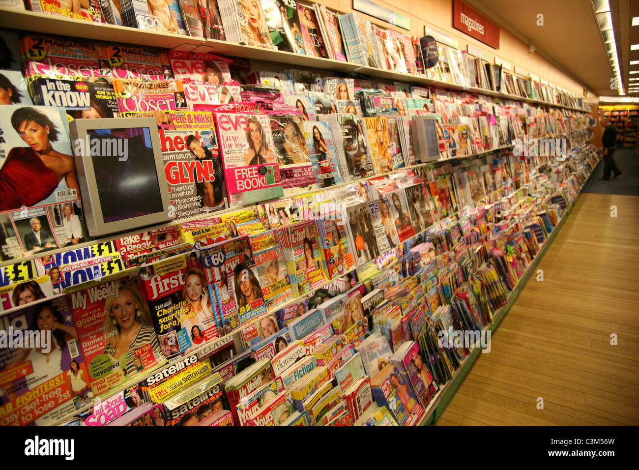 Magazine choice hi-res stock photography and images - Alamy