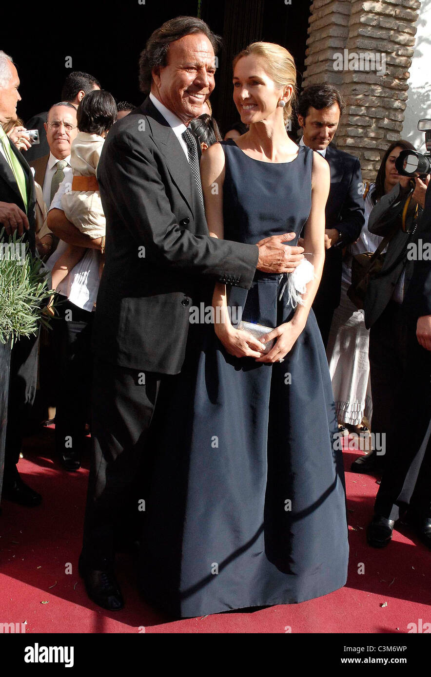 Julio Iglesias and Miranda Rijnsburger arriving at the wedding of a ...