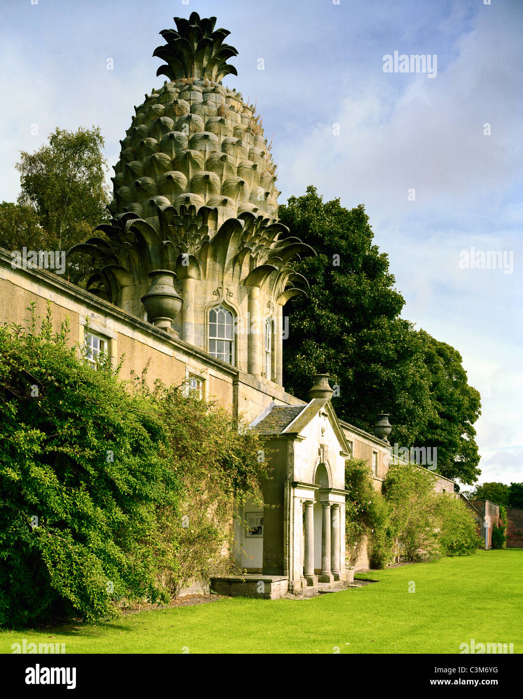 The Pineapple Folly High Resolution Stock Photography and Images - Alamy