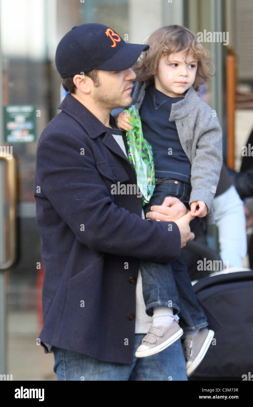 Fred Savage Boy Conhece O Elenco Mundial