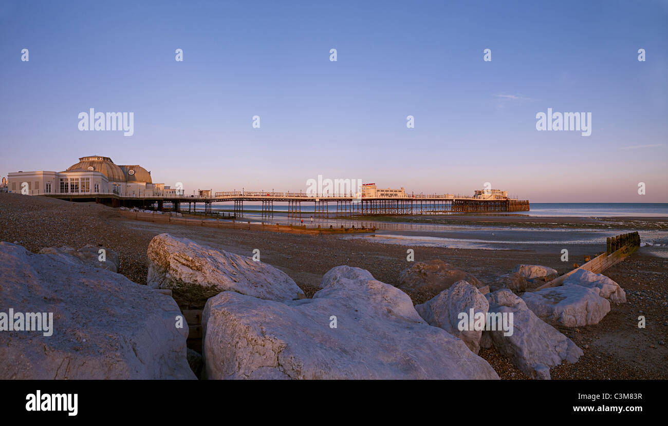 Worthing pier sea hi-res stock photography and images - Alamy