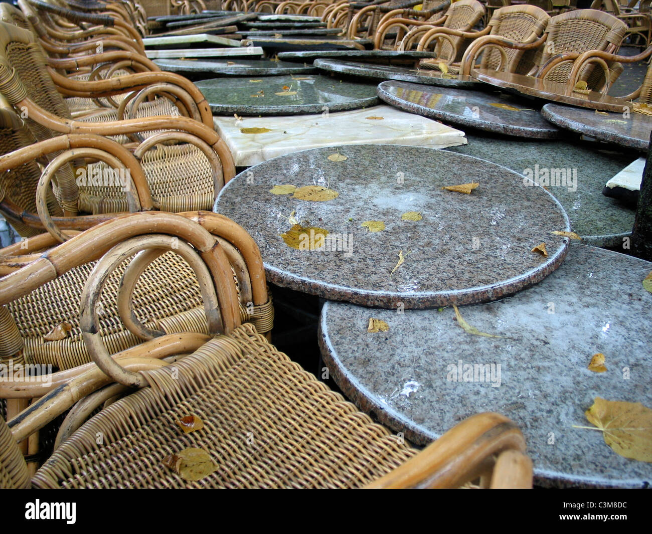 Terras table hi-res stock photography and images - Alamy