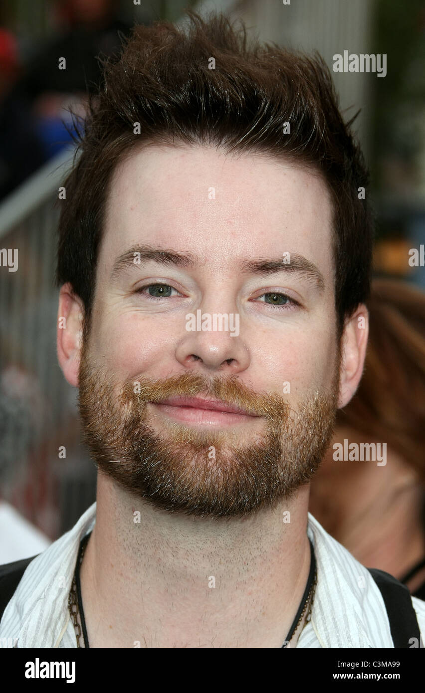 DAVID COOK PIRATES OF THE CARIBBEAN: ON STRANGER TIDES. WORLD PREMIERE ...