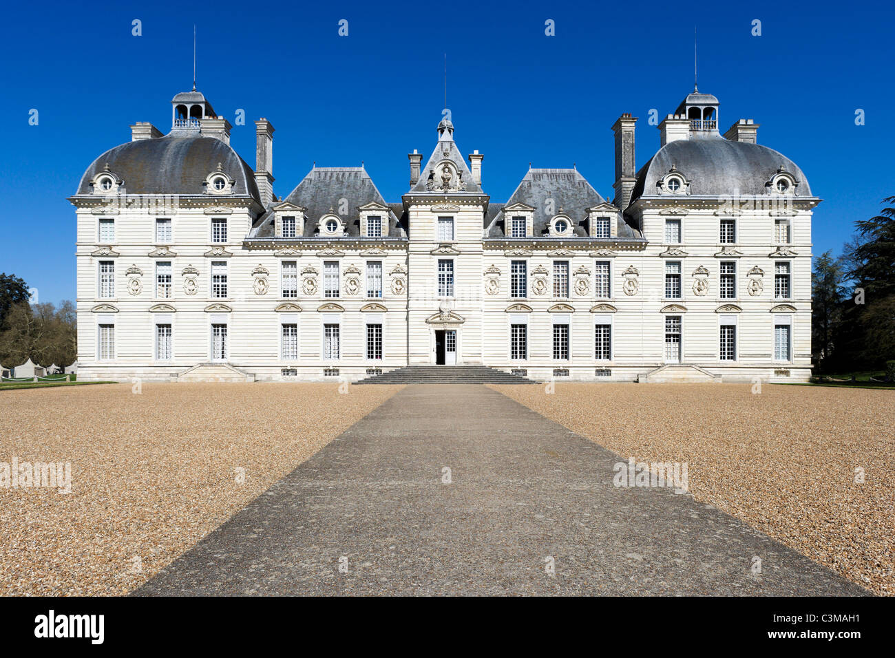 The south facade of the Chateau de Cheverny, Loire Valley, Touraine ...