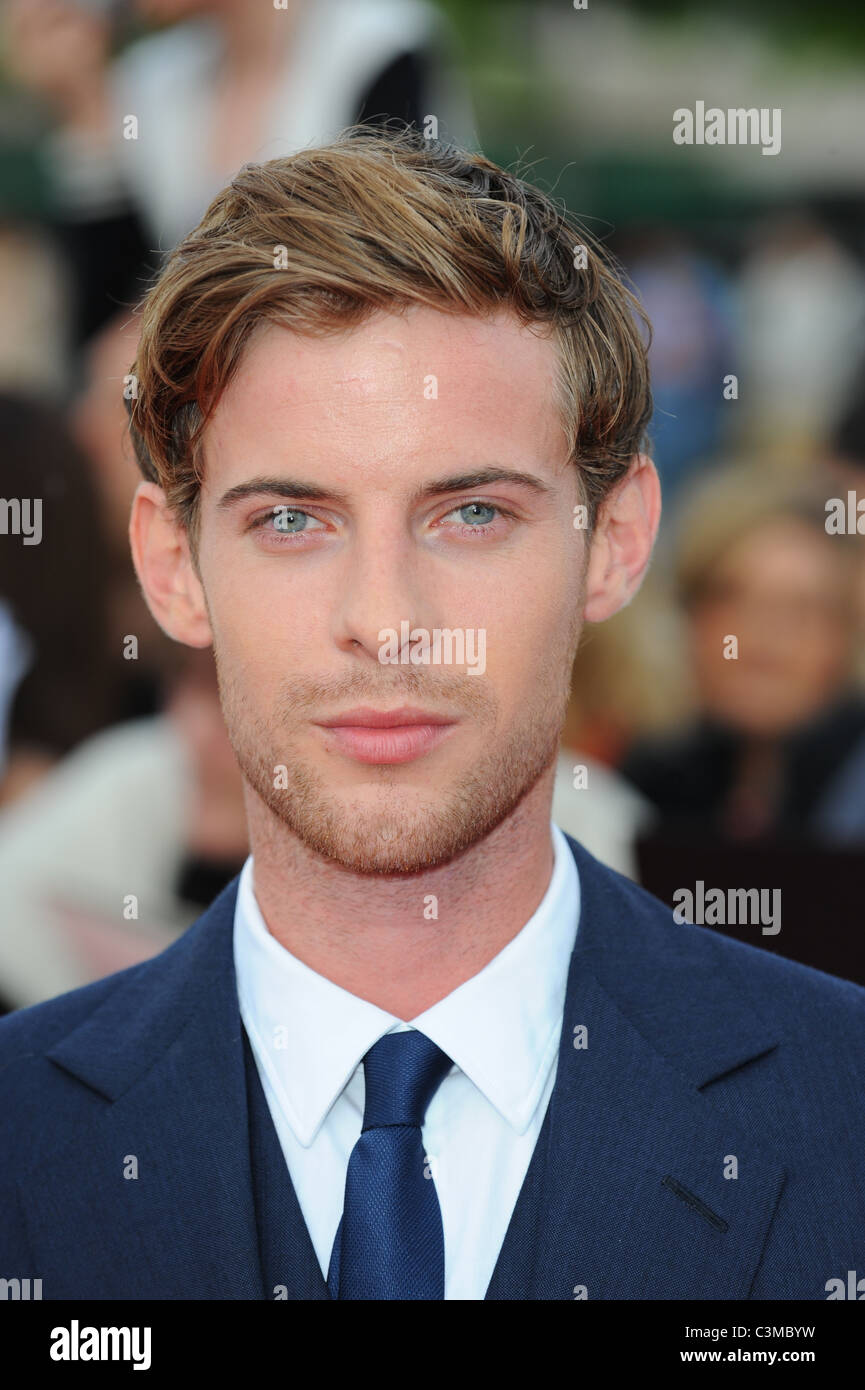 LUKE TREADAWAY NATIONAL MOVIE AWARDS 2011 WEMBLEY ARENA LONDON ENGLAND ...